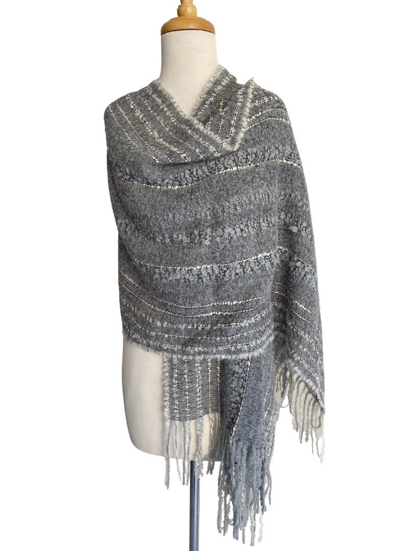 AUSTRALIAN ALPACA BARN - Shawls & Wraps