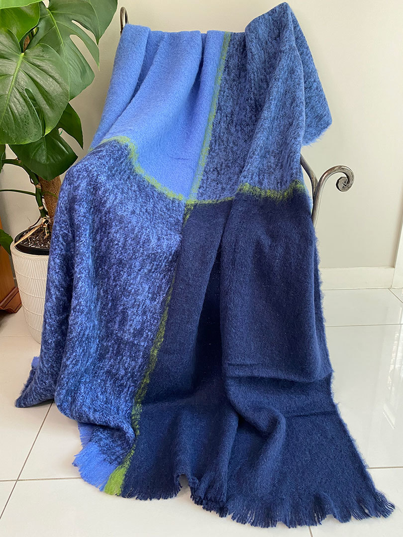 AUSTRALIAN ALPACA BARN - Brushed Australian Alpaca Throws